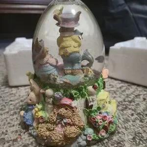 PCCW | Accents | Pccw Vintage Easter Bunny Musical Water Globe Spring ...